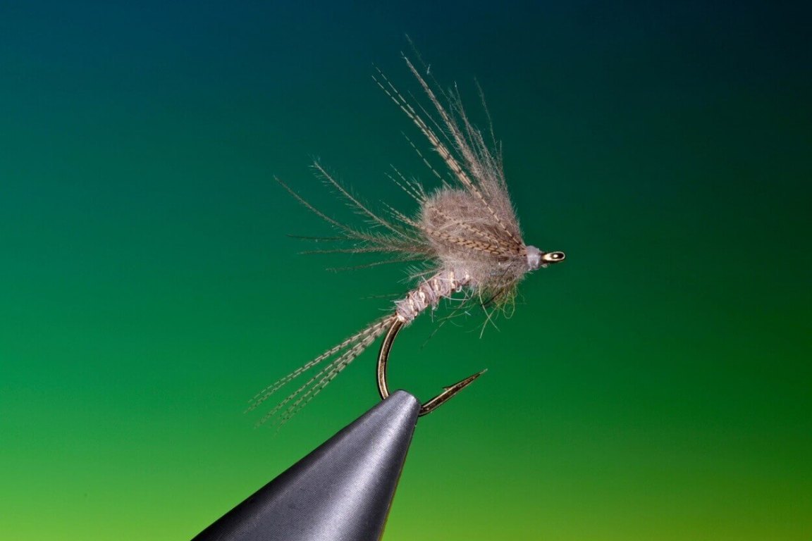 How to tie a CDC mayfly emerger